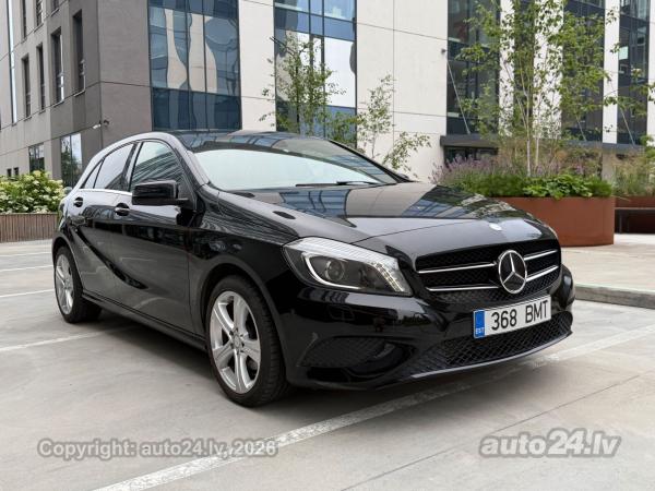Melns Mercedes-Benz A-Class 2013 Tallina, ar dzinēja tilpumu 1.60 L un nobraukumu 116 tūkst. km par 9999 €, foto 1 vietnē AUTOMOTO.COM.LV