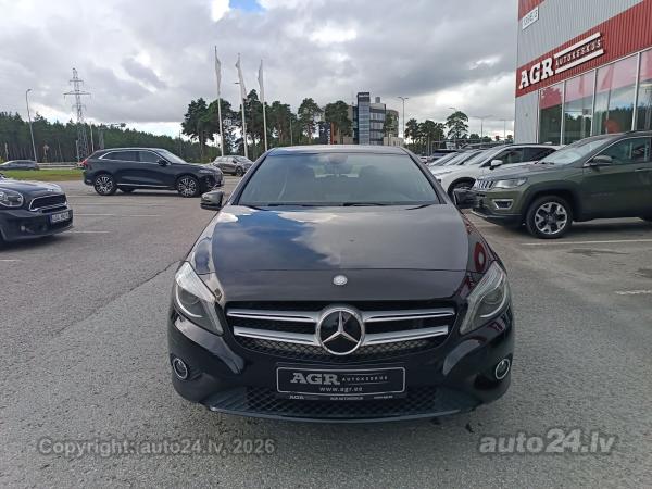 Black Mercedes-Benz A-Class 2013 in Tallinn, with an engine capacity of 1.50 L and mileage of 142 thousand km for 8900 €, photo 3 on AUTOMOTO.COM.LV