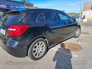 Melns Mercedes-Benz A-Class 2014 Tallina, ar dzinēja tilpumu 1.60 L un nobraukumu 190 tūkst. km par 8900 €, foto 3 vietnē AUTOMOTO.COM.LV