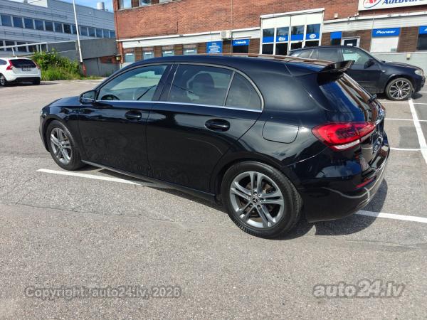 Black Mercedes-Benz A-Class 2019 in Tallinn, with an engine capacity of 1.50 L and mileage of 209 thousand km for 13950 €, photo 4 on AUTOMOTO.COM.LV