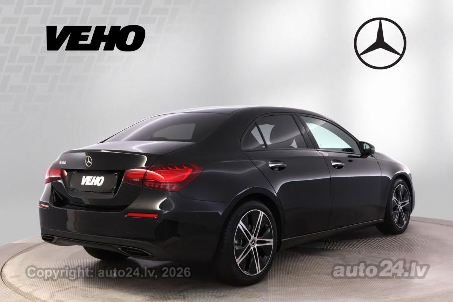 Melns Mercedes-Benz A-Class 2026 Tallina, ar dzinēja tilpumu 1.33 L un nobraukumu 5 tūkst. km par 38500 €, foto 4 vietnē AUTOMOTO.COM.LV