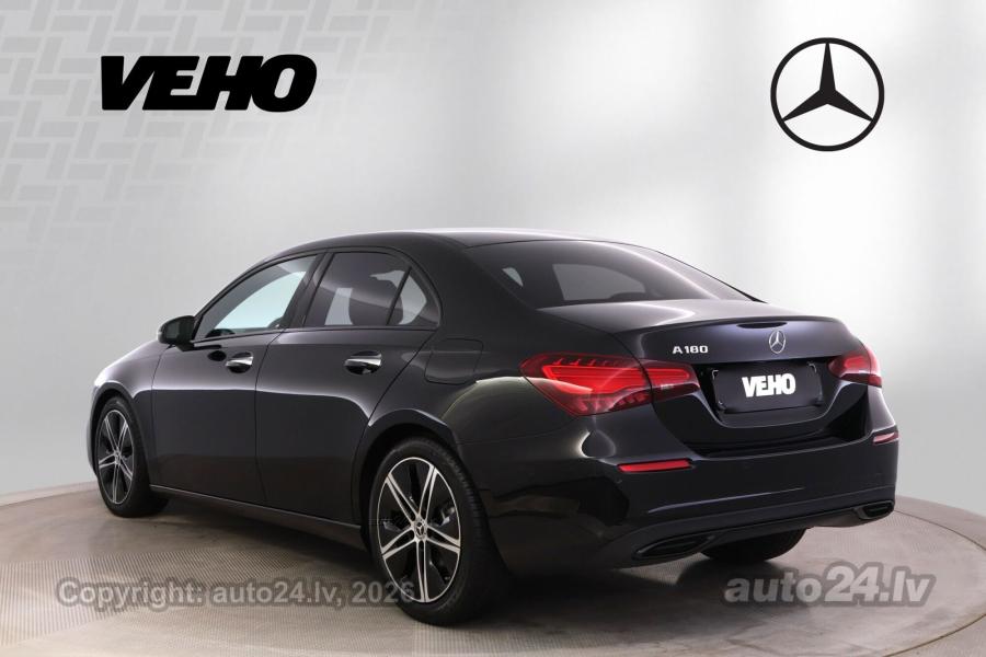 Melns Mercedes-Benz A-Class 2026 Tallina, ar dzinēja tilpumu 1.33 L un nobraukumu 5 tūkst. km par 38500 €, foto 5 vietnē AUTOMOTO.COM.LV