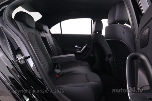 Melns Mercedes-Benz A-Class 2026 Tallina, ar dzinēja tilpumu 1.33 L un nobraukumu 5 tūkst. km par 38500 €, foto 9 vietnē AUTOMOTO.COM.LV