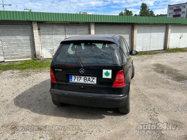 Melns Mercedes-Benz A-Class 2001 Tallina, ar dzinēja tilpumu 1.90 L un nobraukumu 149 tūkst. km par 1200 €, foto 3 vietnē AUTOMOTO.COM.LV