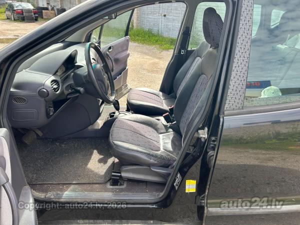 Melns Mercedes-Benz A-Class 2001 Tallina, ar dzinēja tilpumu 1.90 L un nobraukumu 149 tūkst. km par 1200 €, foto 5 vietnē AUTOMOTO.COM.LV