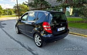 Melns Mercedes-Benz A-Class 2005 Tallina, ar dzinēja tilpumu 2.00 L un nobraukumu 328 tūkst. km par 1500 €, foto 9 vietnē AUTOMOTO.COM.LV
