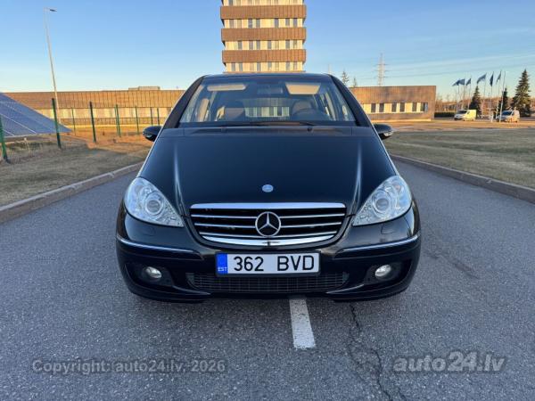 Melns Mercedes-Benz A-Class 2005 Tallina, ar dzinēja tilpumu 2.00 L un nobraukumu 218 tūkst. km par 2500 €, foto 3 vietnē AUTOMOTO.COM.LV