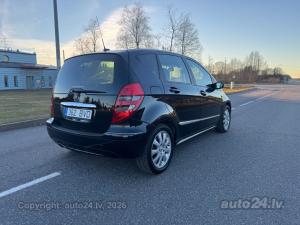 Black Mercedes-Benz A-Class 2005 in Tallinn, with an engine capacity of 2.00 L and mileage of 218 thousand km for 2500 €, photo 8 on AUTOMOTO.COM.LV