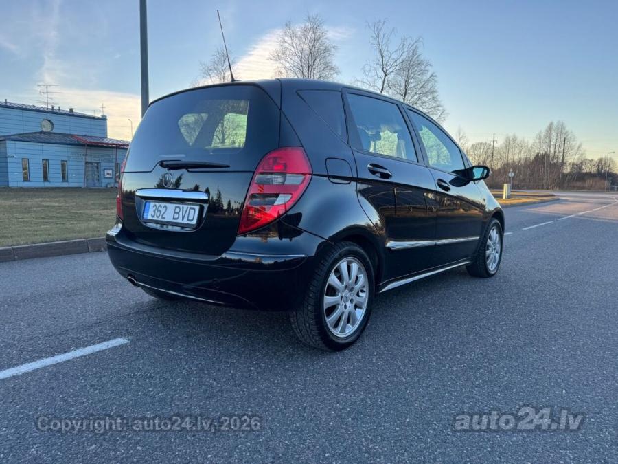 Black Mercedes-Benz A-Class 2005 in Tallinn, with an engine capacity of 2.00 L and mileage of 218 thousand km for 2500 €, photo 10 on AUTOMOTO.COM.LV