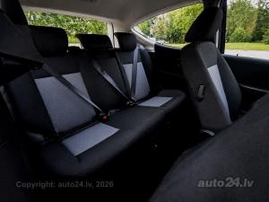Black Mercedes-Benz A-Class 2005 in Tartu, with an engine capacity of 2.00 L and mileage of 340 thousand km for 1100 €, photo 7 on AUTOMOTO.COM.LV