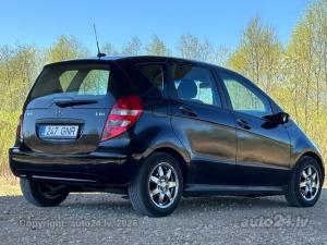 Melns Mercedes-Benz A-Class 2006 Tartu, ar dzinēja tilpumu 2.00 L un nobraukumu 186 tūkst. km par 2990 €, foto 5 vietnē AUTOMOTO.COM.LV