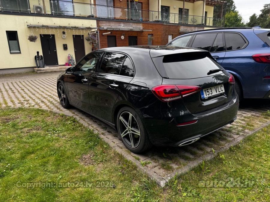 Melns Mercedes-Benz A-Class 2018 Tallina, ar dzinēja tilpumu 1.50 L un nobraukumu 95 tūkst. km par 15000 €, foto 6 vietnē AUTOMOTO.COM.LV