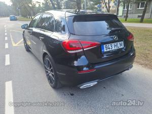 Melns Mercedes-Benz A-Class 2019 Tallina, ar dzinēja tilpumu 1.50 L un nobraukumu 207 tūkst. km par 14200 €, foto 5 vietnē AUTOMOTO.COM.LV