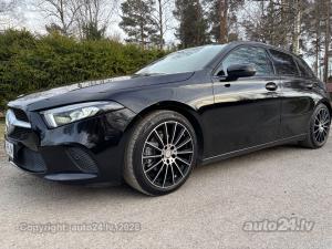 Melns Mercedes-Benz A-Class 2019 Tallina, ar dzinēja tilpumu 1.50 L un nobraukumu 207 tūkst. km par 15999 €, foto  vietnē AUTOMOTO.COM.LV