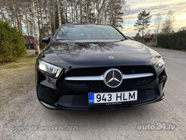 Black Mercedes-Benz A-Class 2019 in Tallinn, with an engine capacity of 1.50 L and mileage of 207 thousand km for 15999 €, photo 8 on AUTOMOTO.COM.LV