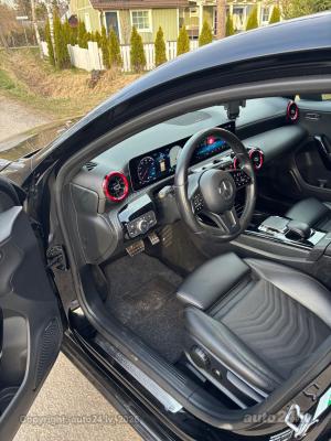 Black Mercedes-Benz A-Class 2019 in Tallinn, with an engine capacity of 1.50 L and mileage of 207 thousand km for 15999 €, photo 13 on AUTOMOTO.COM.LV