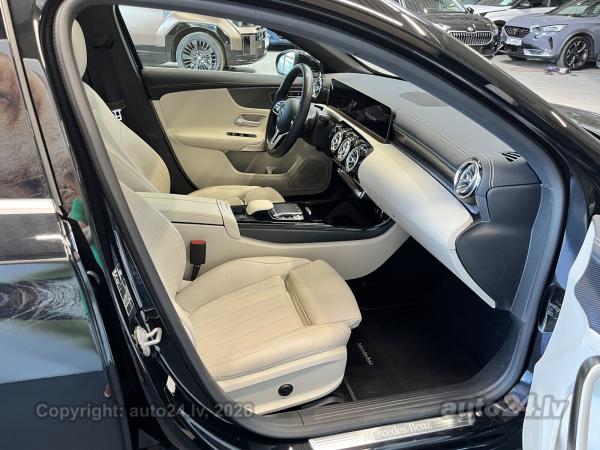 Melns Mercedes-Benz A-Class 2019 Tallina, ar dzinēja tilpumu 1.30 L un nobraukumu 57 tūkst. km par 22900 €, foto 5 vietnē AUTOMOTO.COM.LV