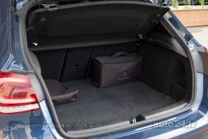 Zils Mercedes-Benz A-Class 2022 Tallina, ar dzinēja tilpumu 1.30 L un nobraukumu 149 tūkst. km par 24499 €, foto 13 vietnē AUTOMOTO.COM.LV