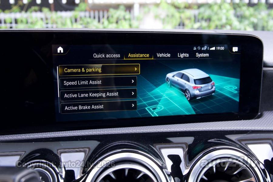 Zils Mercedes-Benz A-Class 2022 Tallina, ar dzinēja tilpumu 1.30 L un nobraukumu 149 tūkst. km par 24499 €, foto 26 vietnē AUTOMOTO.COM.LV