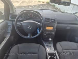 Brown Mercedes-Benz A-Class 2009 in Parnu, with an engine capacity of 0.00 L and mileage of 337 thousand km for 2700 €, photo 8 on AUTOMOTO.COM.LV