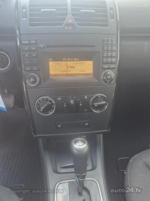 Brown Mercedes-Benz A-Class 2009 in Parnu, with an engine capacity of 0.00 L and mileage of 337 thousand km for 2700 €, photo 11 on AUTOMOTO.COM.LV