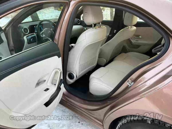 Brown Mercedes-Benz A-Class 2022 in Tallinn, with an engine capacity of 2.00 L and mileage of 85 thousand km for 27900 €, photo 11 on AUTOMOTO.COM.LV