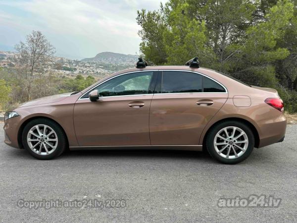 Brown Mercedes-Benz A-Class 2022 in Tallinn, with an engine capacity of 2.00 L and mileage of 89 thousand km for 24950 €, photo 2 on AUTOMOTO.COM.LV