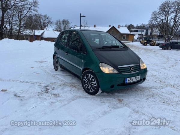 Zaļš Mercedes-Benz A-Class 1998 Rakvere, ar dzinēja tilpumu 1.60 L un nobraukumu 219 tūkst. km par 1399 €, foto 5 vietnē AUTOMOTO.COM.LV