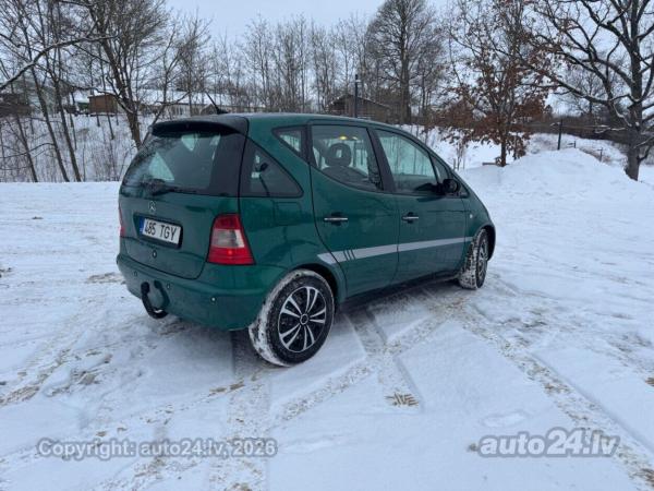 Zaļš Mercedes-Benz A-Class 1998 Rakvere, ar dzinēja tilpumu 1.60 L un nobraukumu 219 tūkst. km par 1399 €, foto 6 vietnē AUTOMOTO.COM.LV