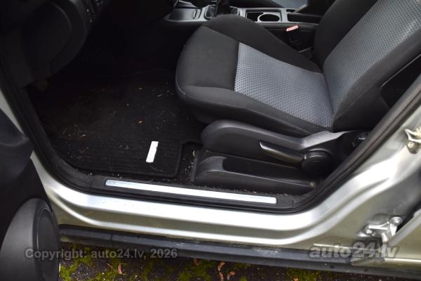 Mercedes-Benz A-Class 2005 Tallina vietnē Pelēks Mercedes-Benz A-Class 2005 Tallina, ar dzinēja tilpumu 1.99 L un nobraukumu 281 tūkst. km par 1350 €, foto 8 vietnē AUTOMOTO.COM.LV