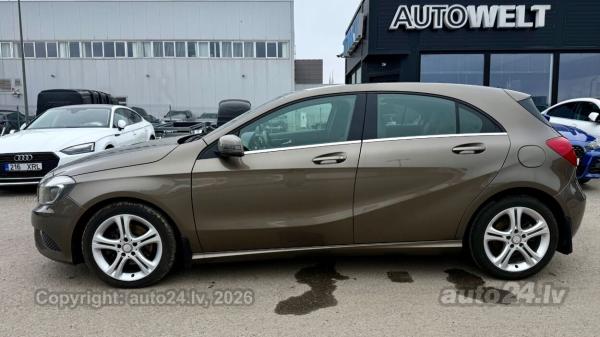 Pelēks Mercedes-Benz A-Class 2014 Tallina, ar dzinēja tilpumu 1.60 L un nobraukumu 142 tūkst. km par 10990 €, foto 5 vietnē AUTOMOTO.COM.LV