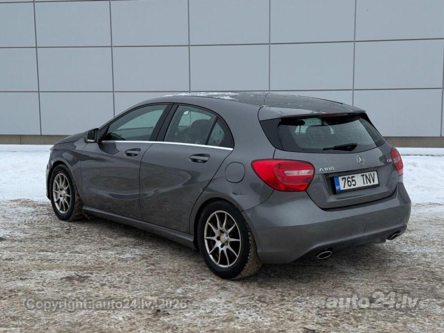 Pelēks Mercedes-Benz A-Class 2015 Tartu, ar dzinēja tilpumu 1.50 L un nobraukumu 190 tūkst. km par 3900 €, foto 4 vietnē AUTOMOTO.COM.LV
