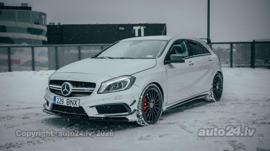 Grey Mercedes-Benz A-Class 2015 in Tallinn, with an engine capacity of 2.00 L and mileage of 110 thousand km for 20999 €, photo 1 on AUTOMOTO.COM.LV