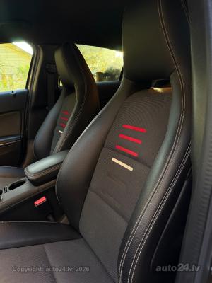Grey Mercedes-Benz A-Class 2018 in Tartu, with an engine capacity of 2.10 L and mileage of 280 thousand km for 12800 €, photo 11 on AUTOMOTO.COM.LV