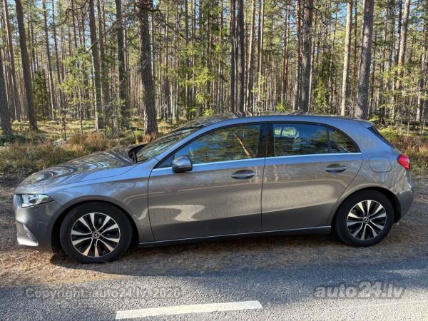Grey Mercedes-Benz A-Class 2019 in Tallinn, with an engine capacity of 1.50 L and mileage of 194 thousand km for 17500 €, photo 10 on AUTOMOTO.COM.LV