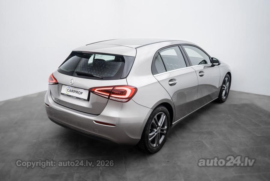 Grey Mercedes-Benz A-Class 2019 in Tallinn, with an engine capacity of 1.50 L and mileage of 105 thousand km for 17899 €, photo 5 on AUTOMOTO.COM.LV