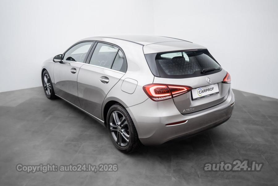 Grey Mercedes-Benz A-Class 2019 in Tallinn, with an engine capacity of 1.50 L and mileage of 105 thousand km for 17899 €, photo 7 on AUTOMOTO.COM.LV