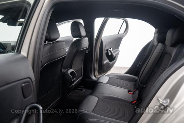 Pelēks Mercedes-Benz A-Class 2019 Tallina, ar dzinēja tilpumu 1.50 L un nobraukumu 105 tūkst. km par 17899 €, foto 8 vietnē AUTOMOTO.COM.LV