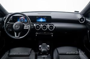 Grey Mercedes-Benz A-Class 2019 in Tallinn, with an engine capacity of 1.50 L and mileage of 105 thousand km for 17899 €, photo 13 on AUTOMOTO.COM.LV