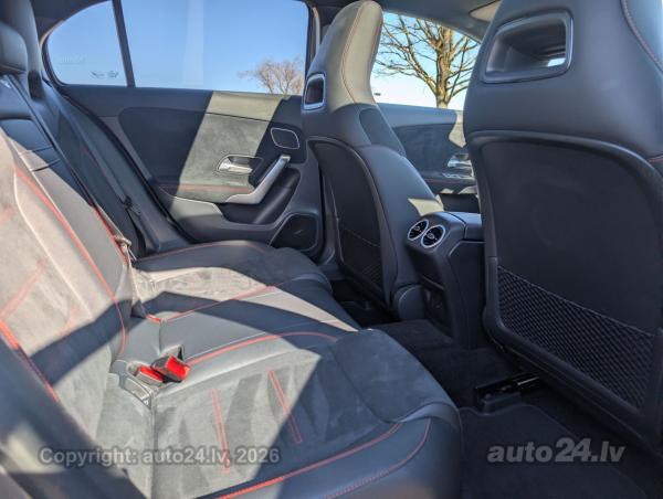 Pelēks Mercedes-Benz A-Class 2022 Tallina, ar dzinēja tilpumu 1.30 L un nobraukumu 28 tūkst. km par 31900 €, foto 7 vietnē AUTOMOTO.COM.LV