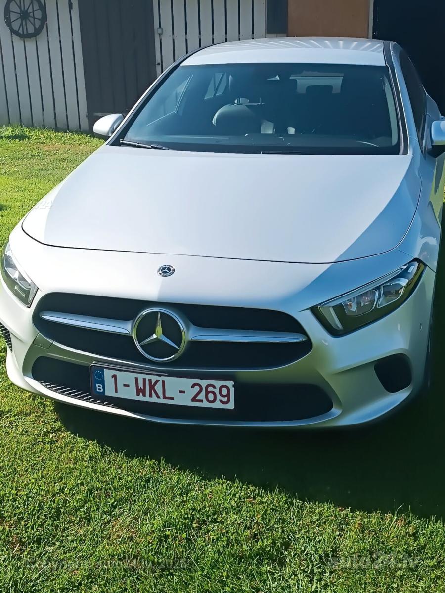 Pelēks Mercedes-Benz A-Class 2019 Pelva, ar dzinēja tilpumu 1.50 L un nobraukumu 192 tūkst. km par 15800 €, foto 8 vietnē AUTOMOTO.COM.LV