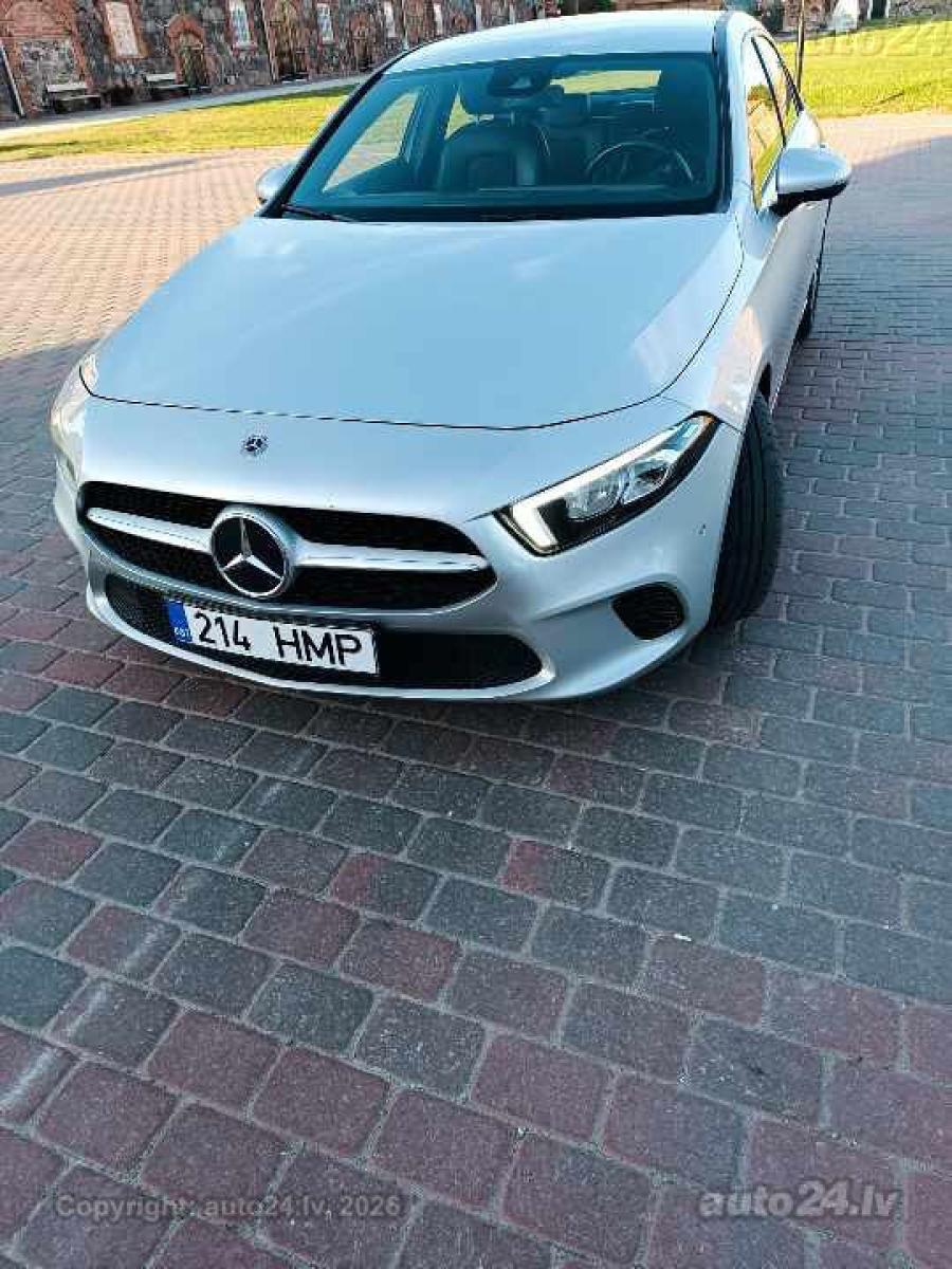 Pelēks Mercedes-Benz A-Class 2019 Pelva, ar dzinēja tilpumu 1.50 L un nobraukumu 192 tūkst. km par 15800 €, foto 10 vietnē AUTOMOTO.COM.LV