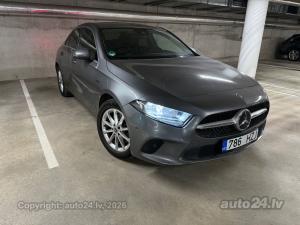 Pelēks Mercedes-Benz A-Class 2020 Tallina, ar dzinēja tilpumu 1.30 L un nobraukumu 106 tūkst. km par 22900 €, foto 5 vietnē AUTOMOTO.COM.LV