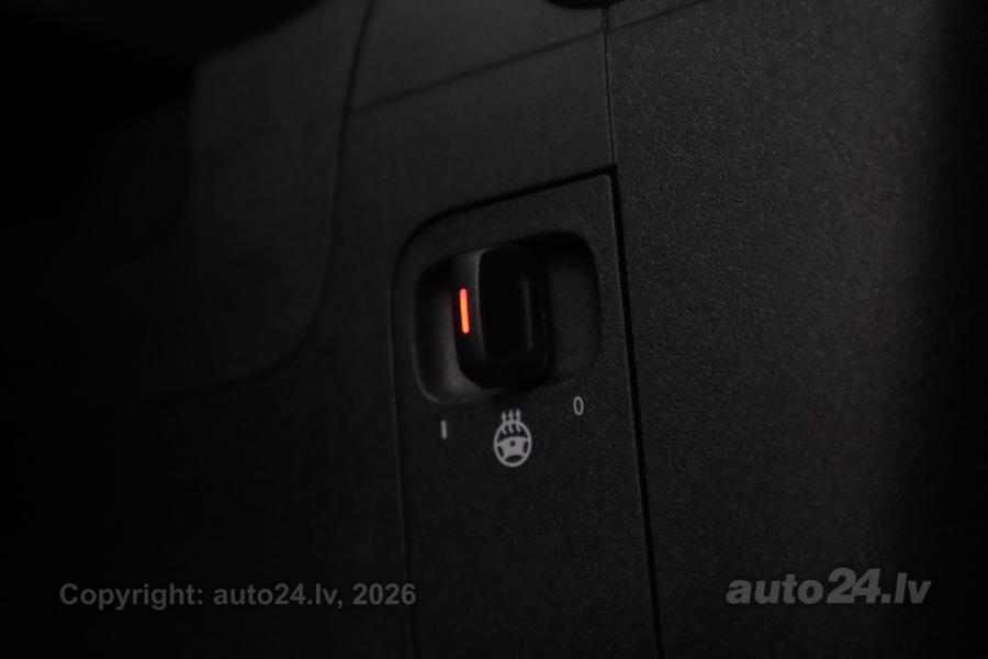 Grey Mercedes-Benz A-Class 2025 in Tallinn, with an engine capacity of 1.30 L and mileage of 12 thousand km for 40900 €, photo 17 on AUTOMOTO.COM.LV