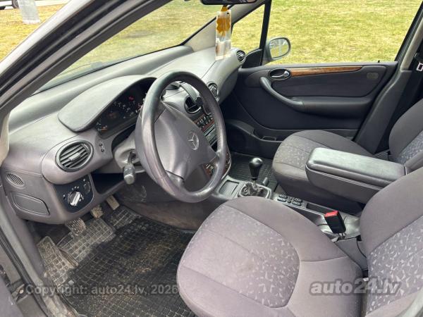 Pelēks Mercedes-Benz A-Class 2001 Tallina, ar dzinēja tilpumu 1.70 L un nobraukumu 302 tūkst. km par 899 €, foto 9 vietnē AUTOMOTO.COM.LV