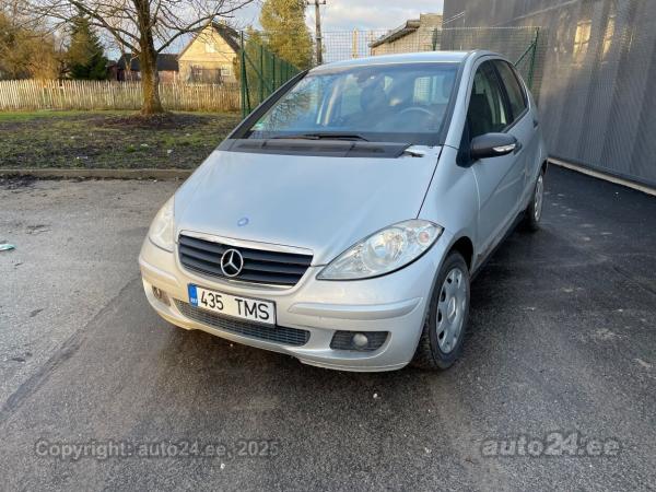 Grey Mercedes-Benz A-Class 2005 in Tallinn, with an engine capacity of 2.00 L and mileage of 277 thousand km for 1499 €, photo 5 on AUTOMOTO.COM.LV