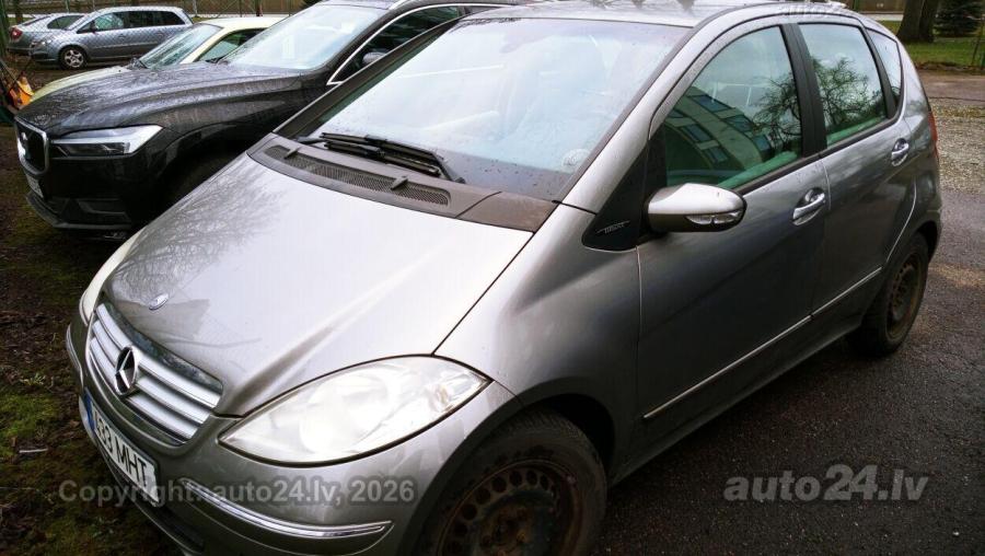 Pelēks Mercedes-Benz A-Class 2007 Tallina, ar dzinēja tilpumu 2.00 L un nobraukumu 110 tūkst. km par 2900 €, foto 1 vietnē AUTOMOTO.COM.LV