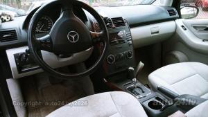 Pelēks Mercedes-Benz A-Class 2007 Tallina, ar dzinēja tilpumu 2.00 L un nobraukumu 110 tūkst. km par 2900 €, foto 8 vietnē AUTOMOTO.COM.LV