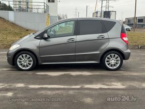 Grey Mercedes-Benz A-Class 2010 in Tallinn, with an engine capacity of 1.50 L and mileage of 158 thousand km for 4200 €, photo 5 on AUTOMOTO.COM.LV