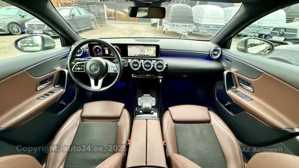 Grey Mercedes-Benz A-Class 2020 in Tallinn, with an engine capacity of 1.30 L and mileage of 122 thousand km for 21850 €, photo 11 on AUTOMOTO.COM.LV